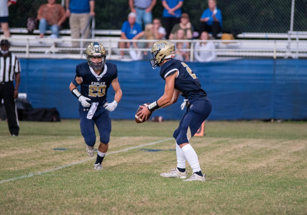 HSFB: Peduzzi breaks HHCA records in rout of War Hawks - LowcoSports